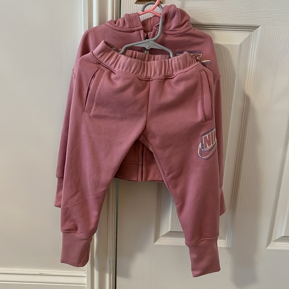 Nike | Jackets & Coats | Girls Pink Nike Fullzip Hoodie Pajama Size 4 ...